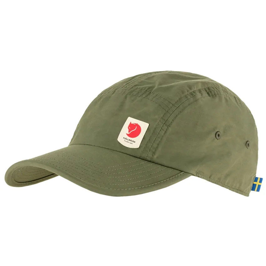 Fjällräven - High Coast Wind Cap - Green – The Brokedown Palace